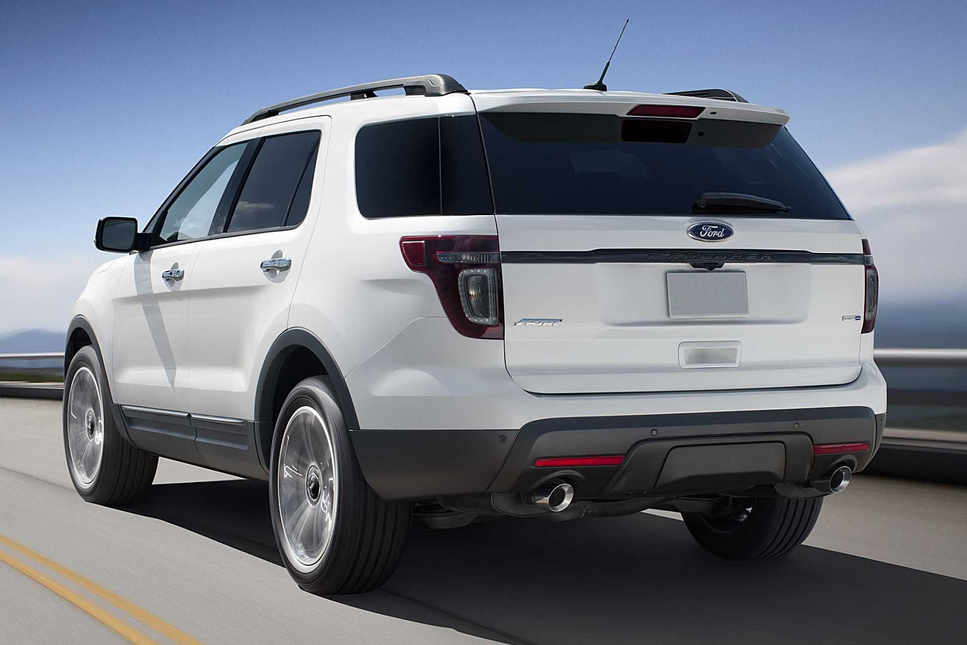 Used Ford Explorer 2011-2019 Buying Guide - Everything To Know | Driving