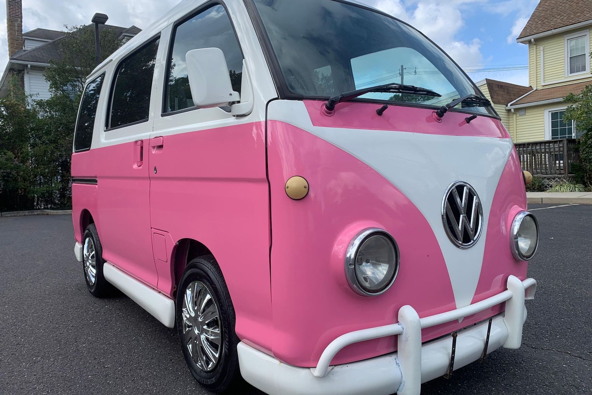 Volkswagen halts auction of Bus-inspired kei van | Driving