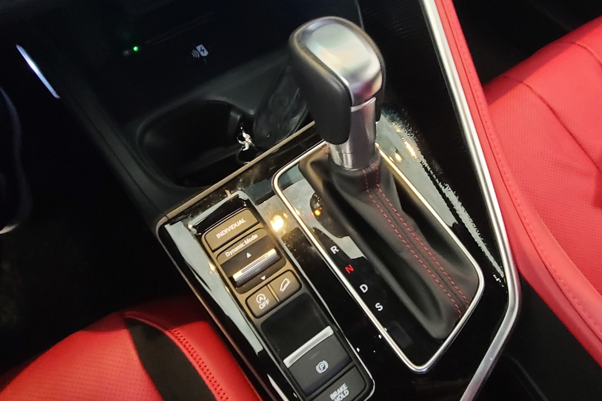 All-new 2025 Acura ADX adds elegance to compact Honda SUV - Reviews ...