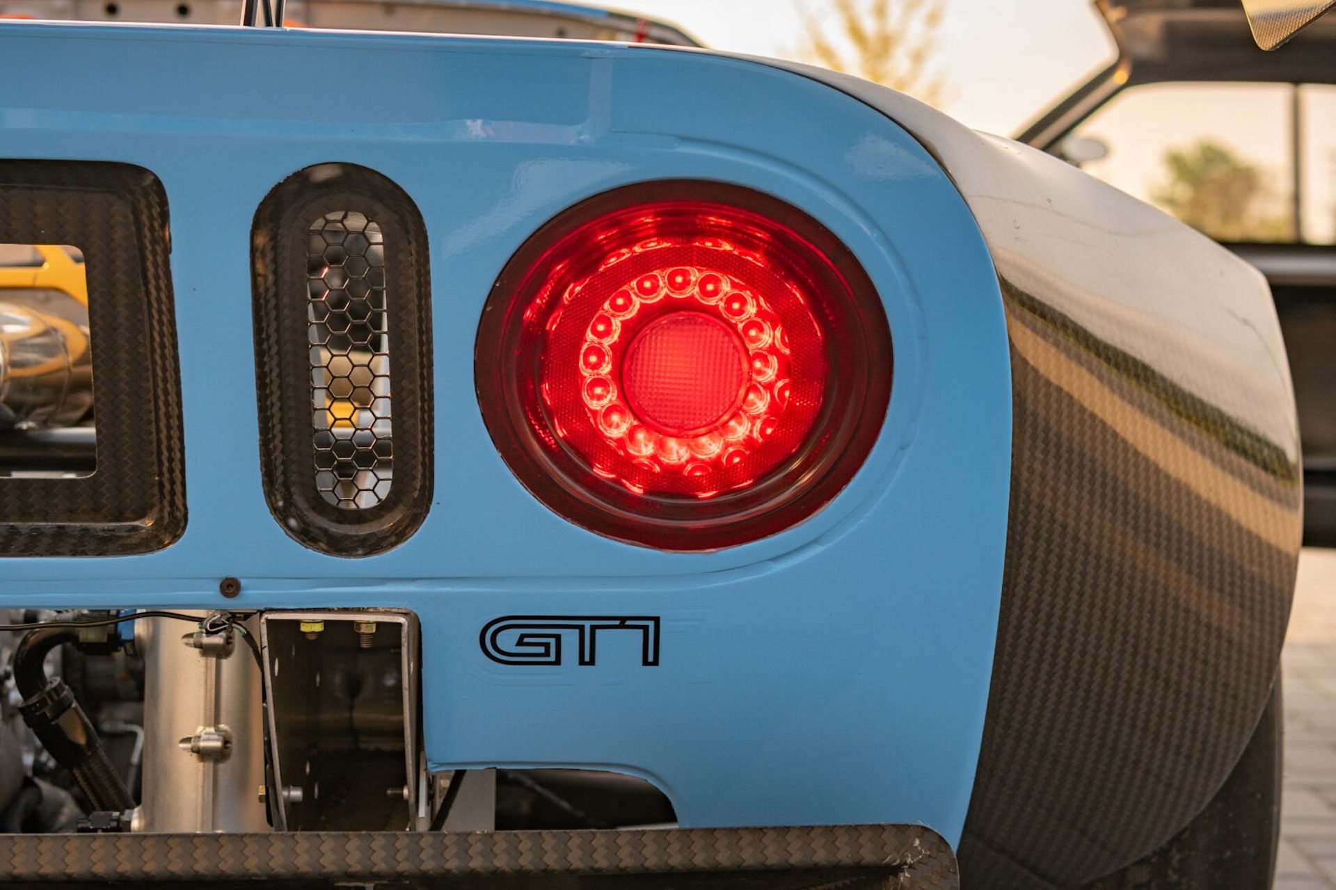 The Lynx GT1 is a road-legal restomod Ford GT monster | Driving