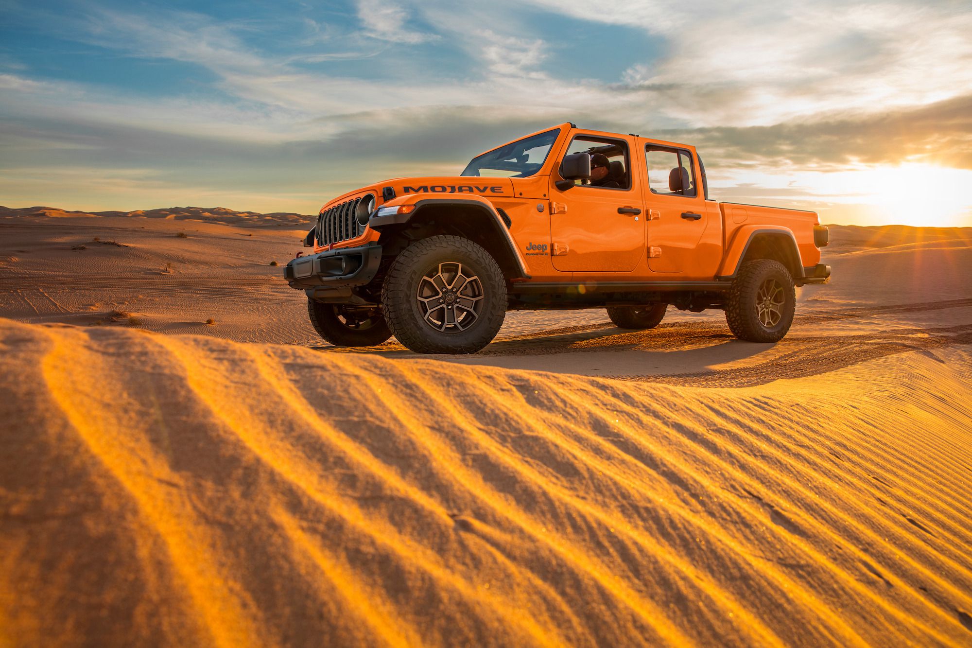 Jeep adds Joose Orange colour option to 2025 Wrangler and Gladiator ...