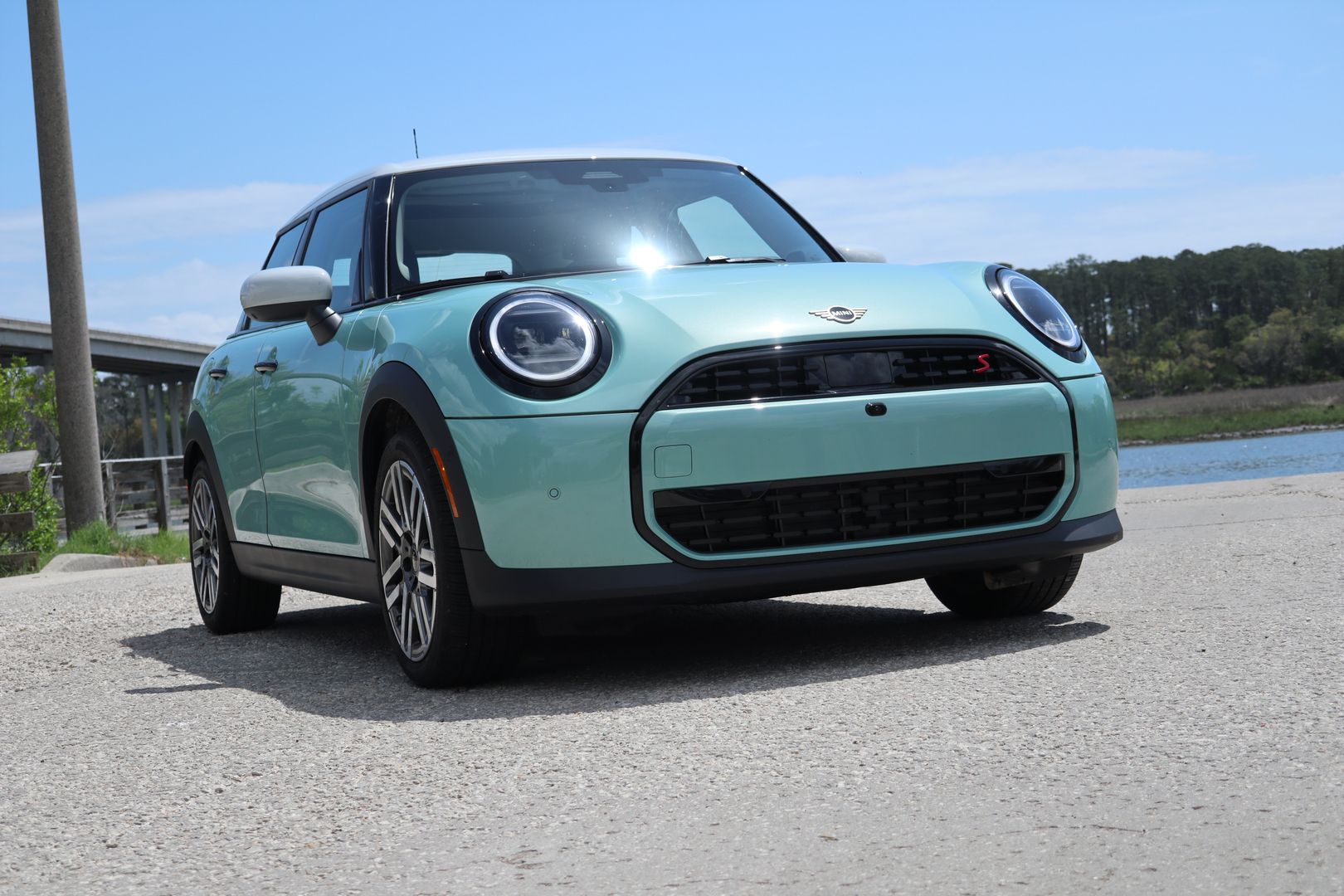 2025 Mini Cooper S 5-Door SUV Review - Reviews | Driving