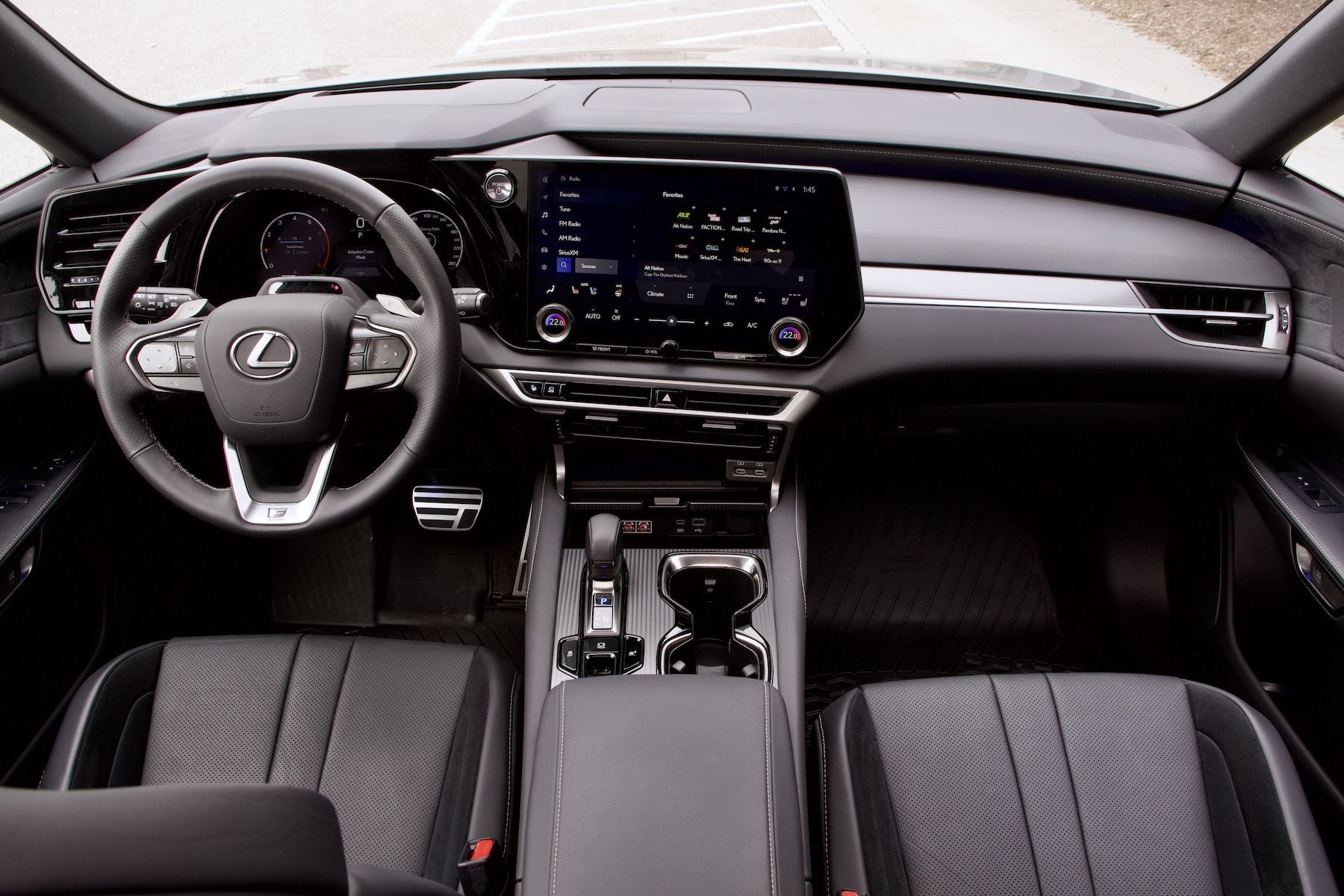 2025 Lexus RX 500h SUV Review - Reviews | Driving