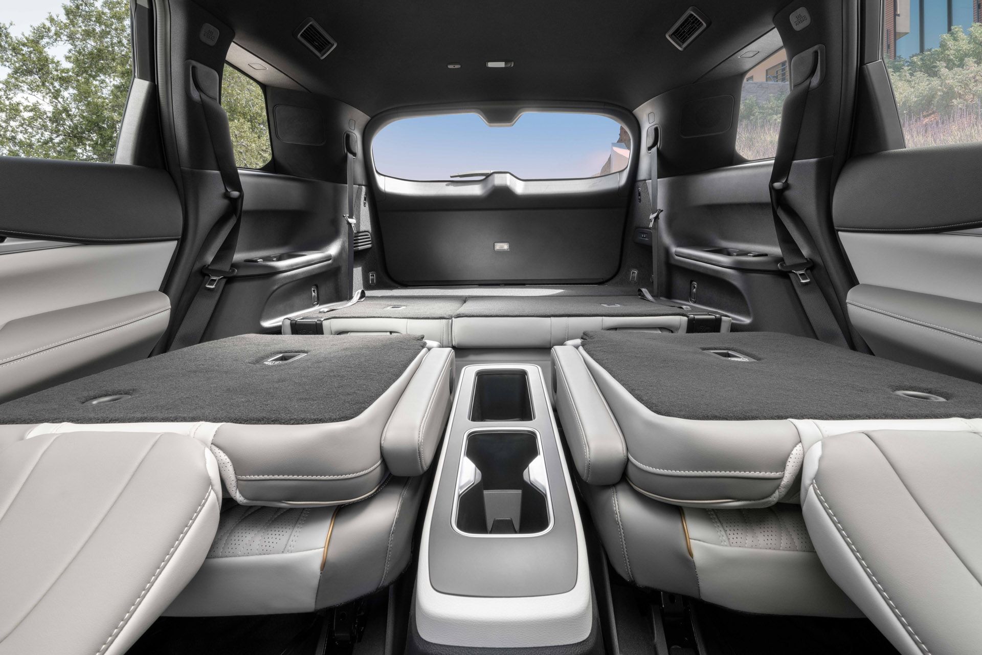 2026 Infiniti QX60 refreshed with new stereo, updated tech - Reviews ...