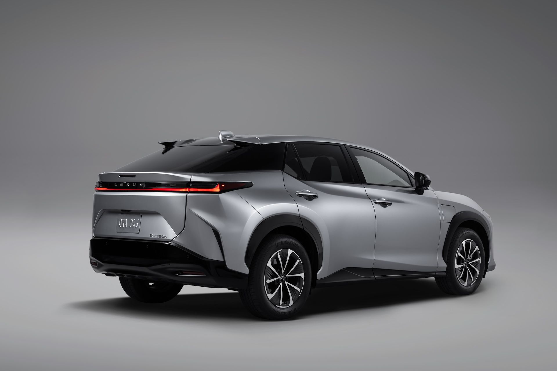 2026 Lexus RZ gets more power, up to 480-km range | Driving