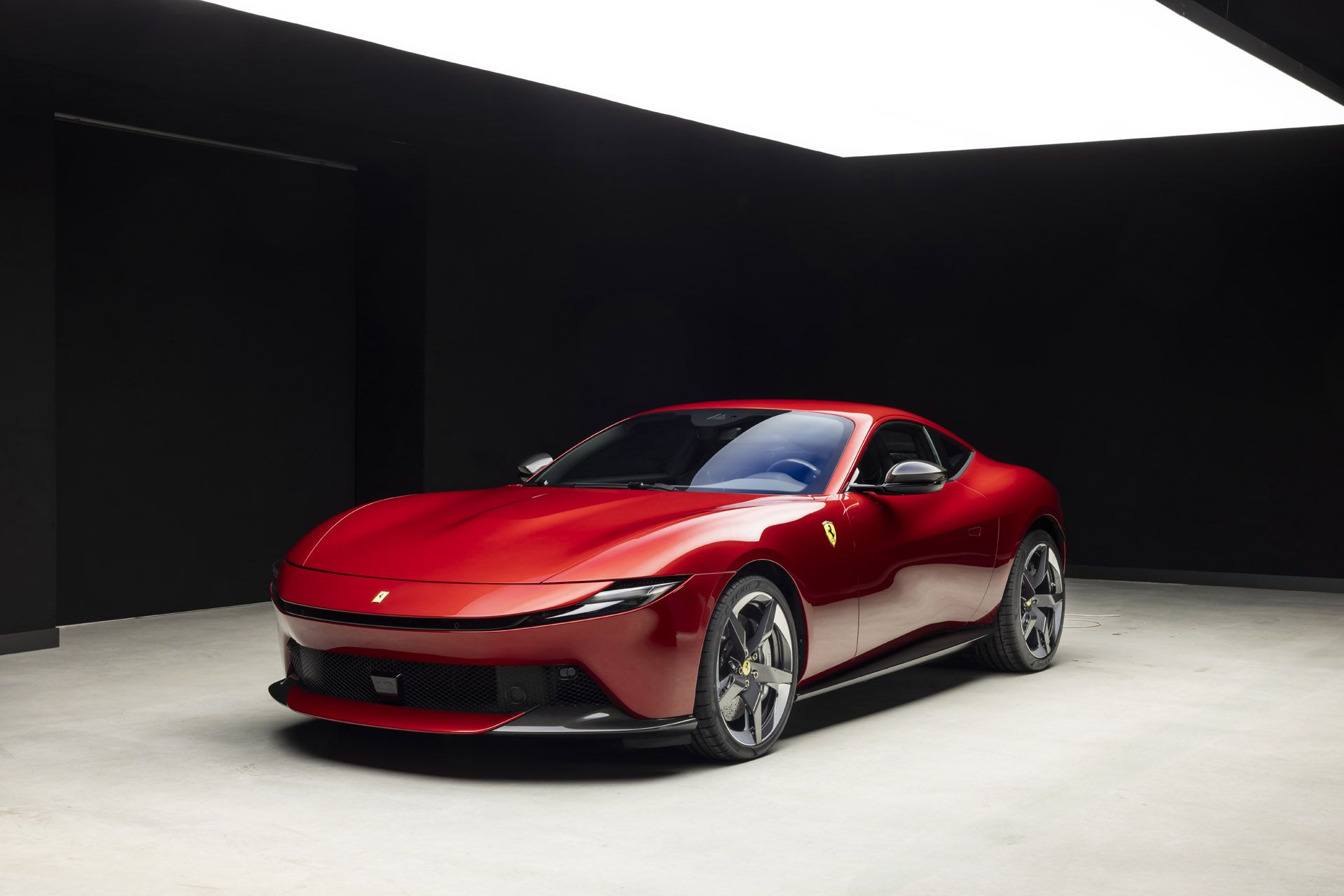 More aggressive 2026 Ferrari Amalfi takes place of Roma - Reviews | Driving