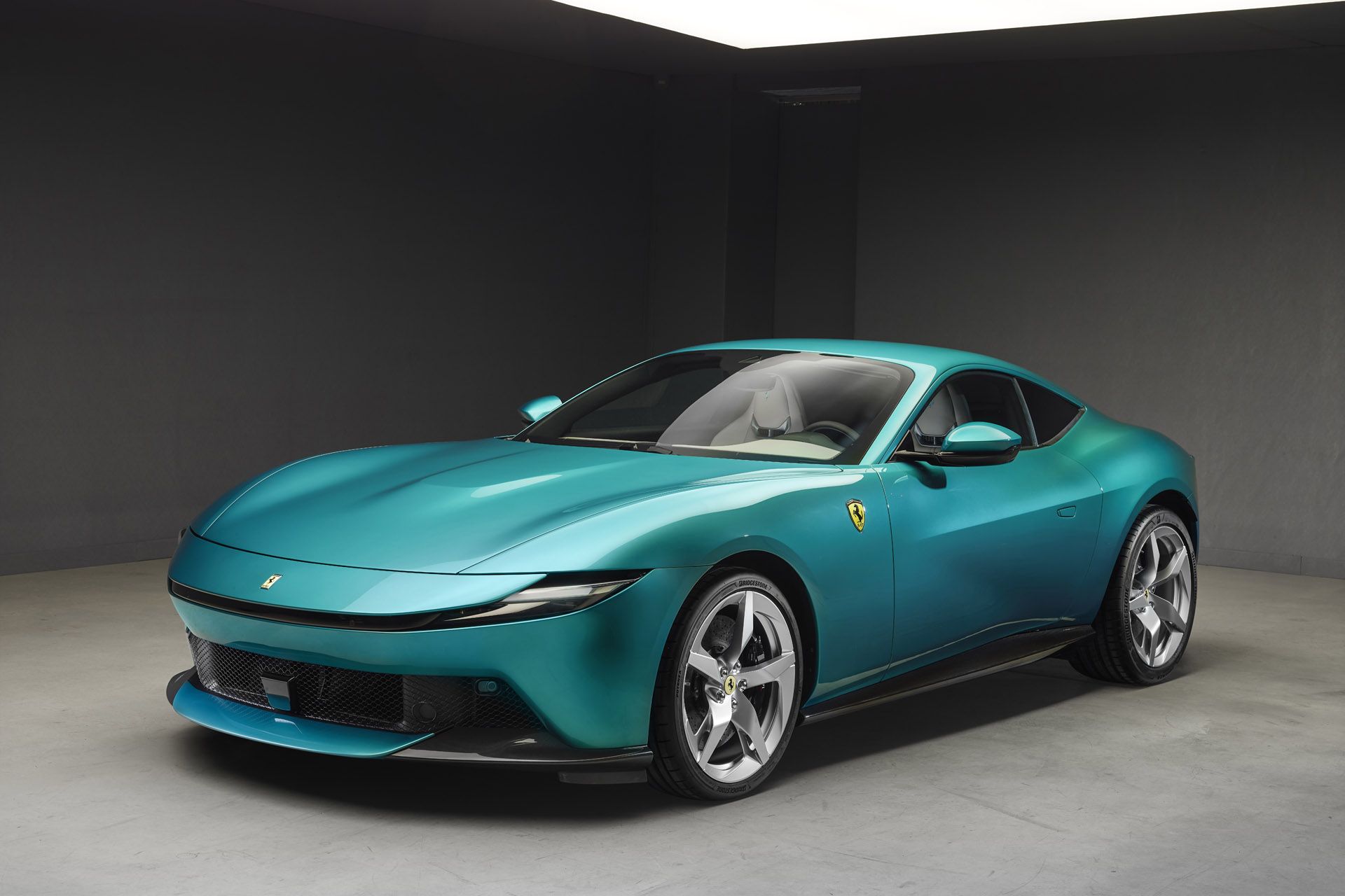 More aggressive 2026 Ferrari Amalfi takes place of Roma - Reviews | Driving