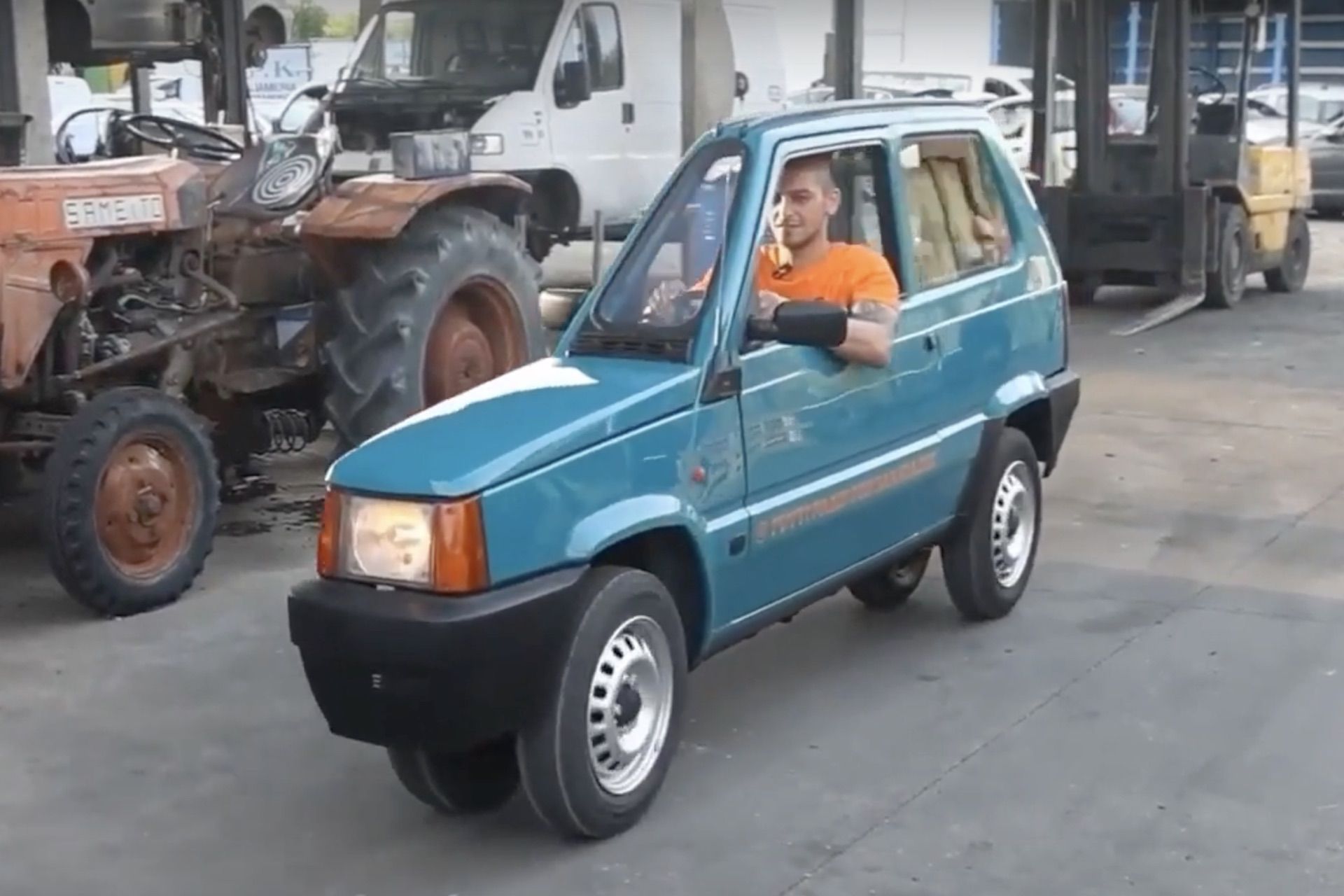 Skinny-as-heck Fiat becomes world’s narrowest EV | Driving