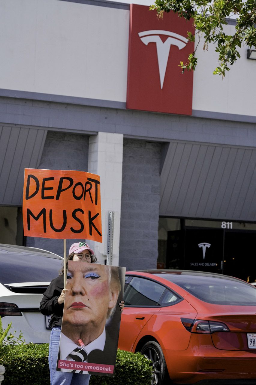 Motor Mouth: Can Trump really deport Elon Musk? | Driving