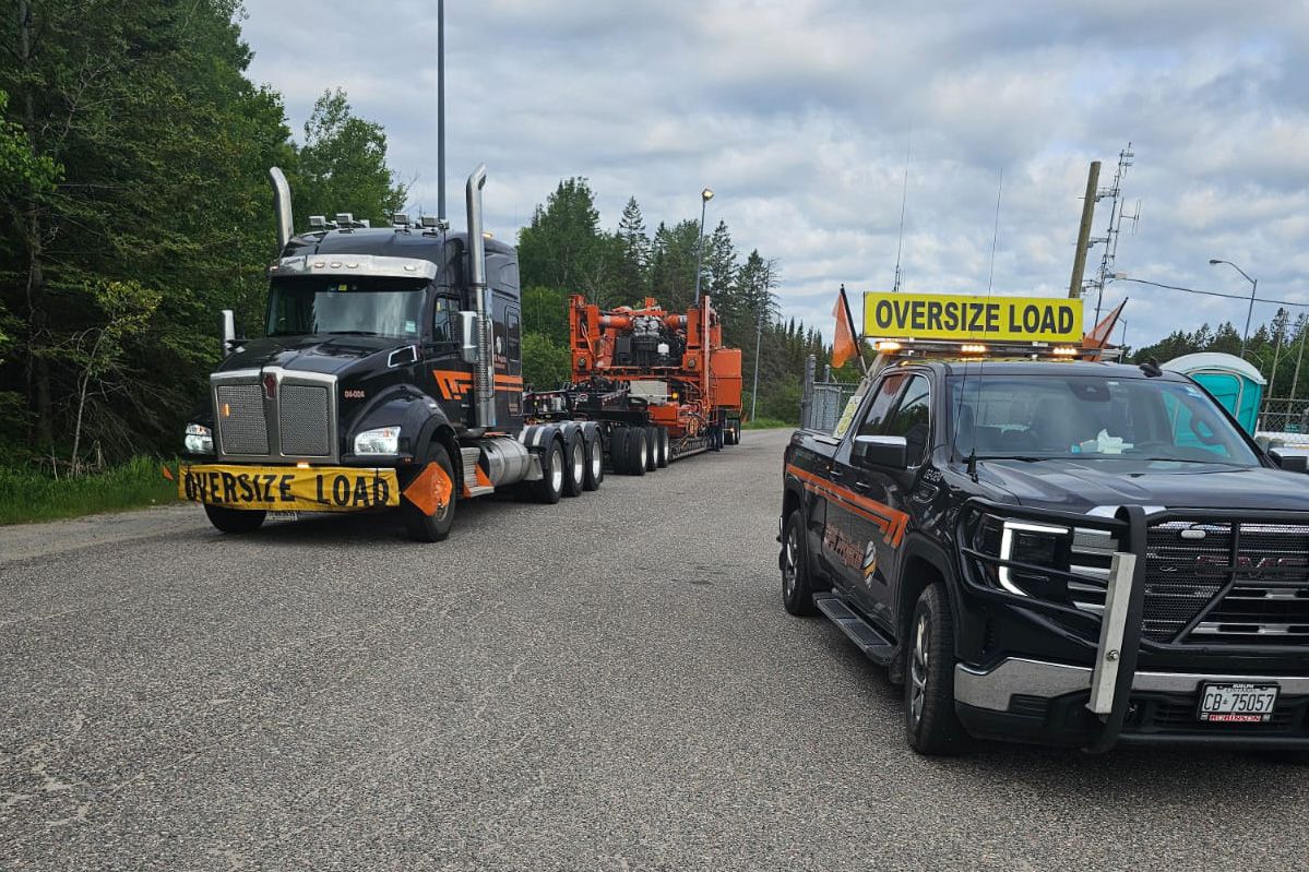 What are pilot/escort trucks, and how do you stay safe around them ...