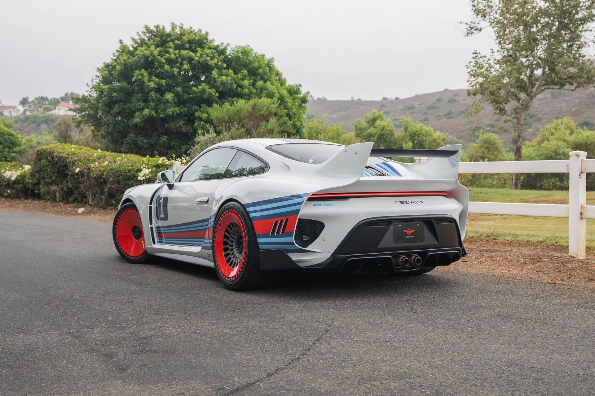 Rezvani’s retro RR1 supercar pays tribute to iconic Porsche 935 | Driving