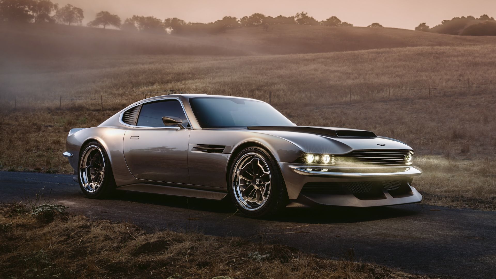 The Ringbrothers' Octavia takes Bond themed Aston Martin DBS to the ...