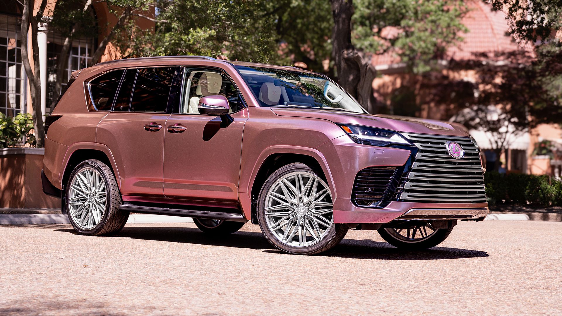 Lexus unveils Glam LX beauty-on-wheels concept | Driving