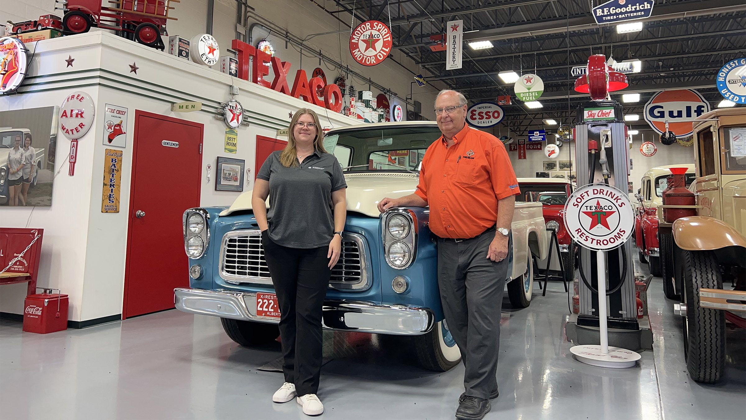 Chicago classic-car museum auctions off entire collection | Driving