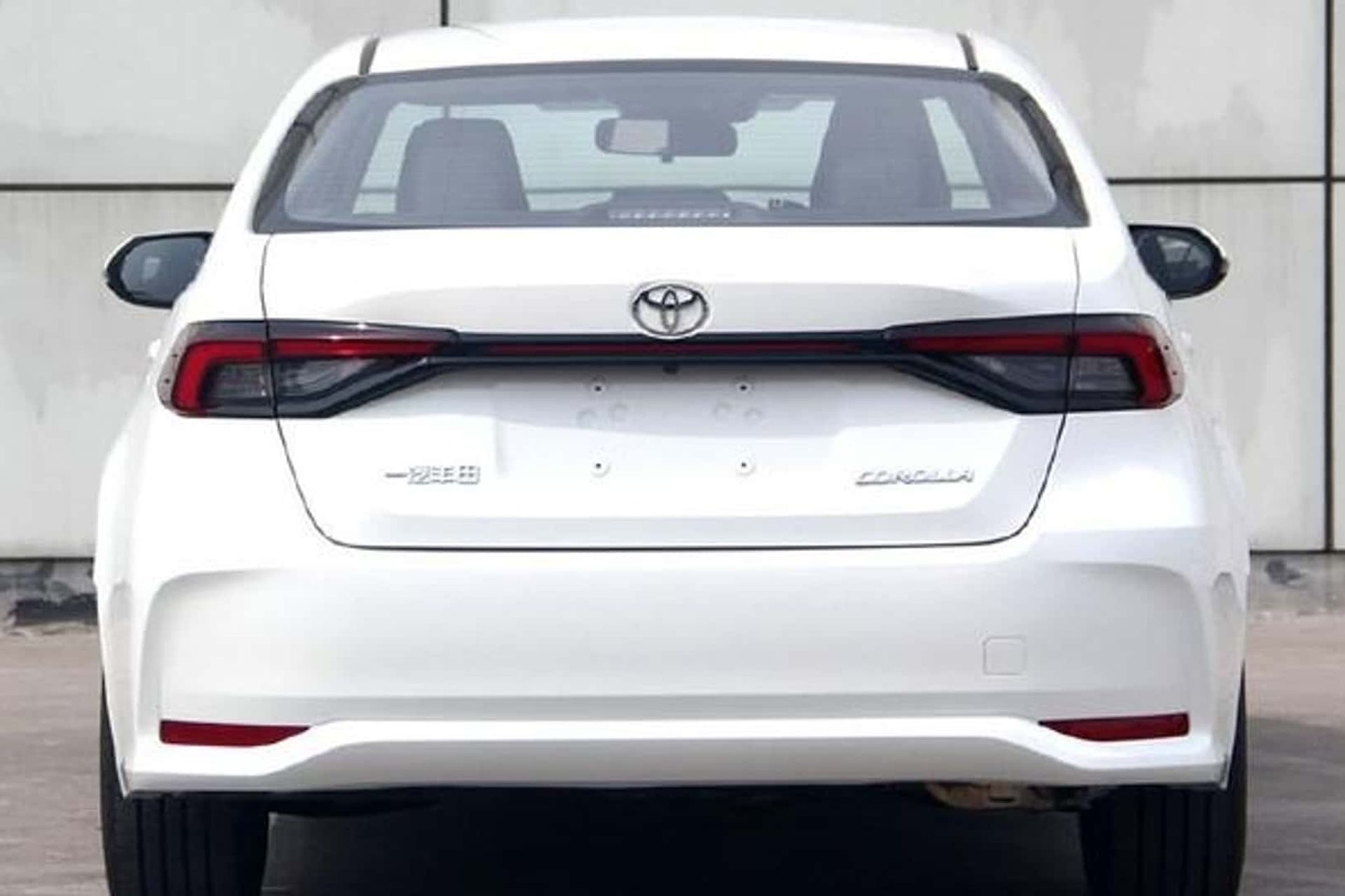 Prius-inspired facelifted Toyota Corolla leaks in China | Driving