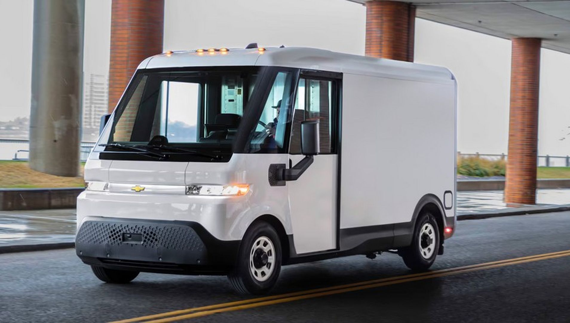 General Motors killing off BrightDrop electric delivery van | Driving