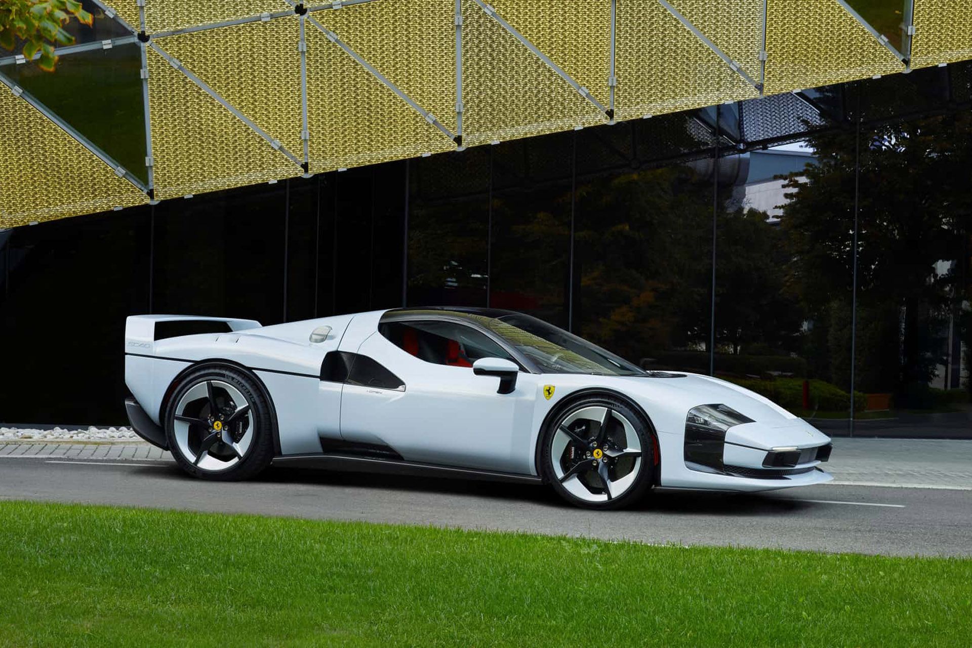 Ferrari builds new F40-inspired one-off based on 296 GTB | Driving