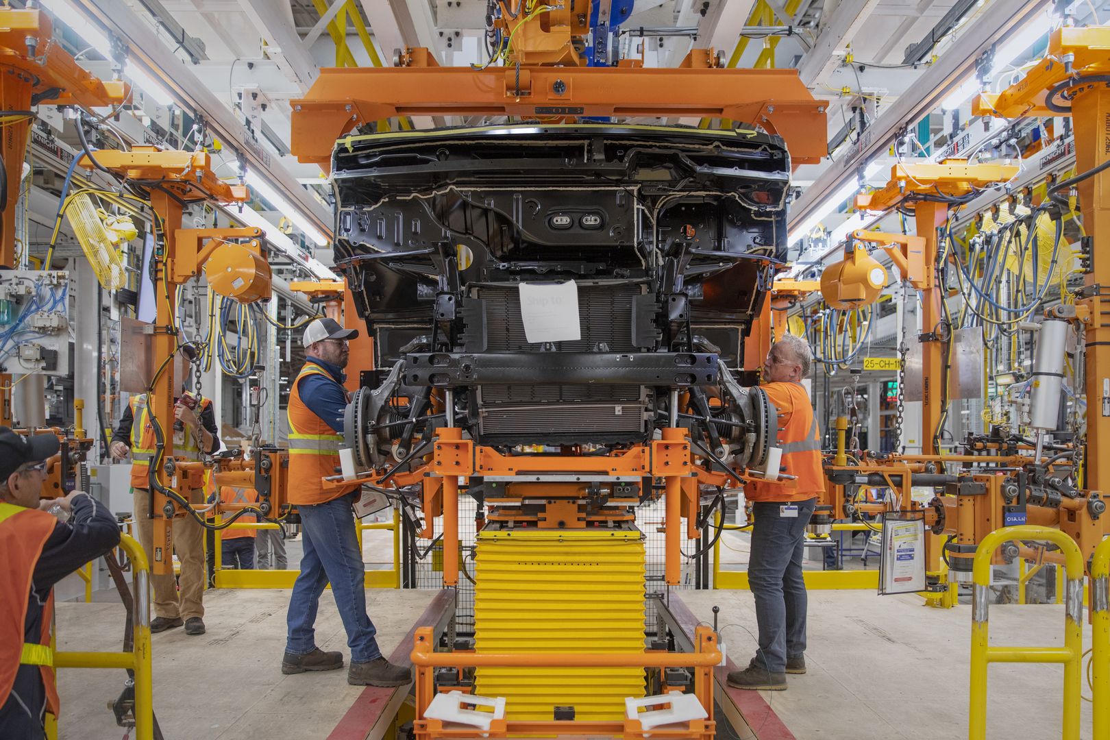 Union threatens to seize CAMI auto plant if GM removes machinery | Driving