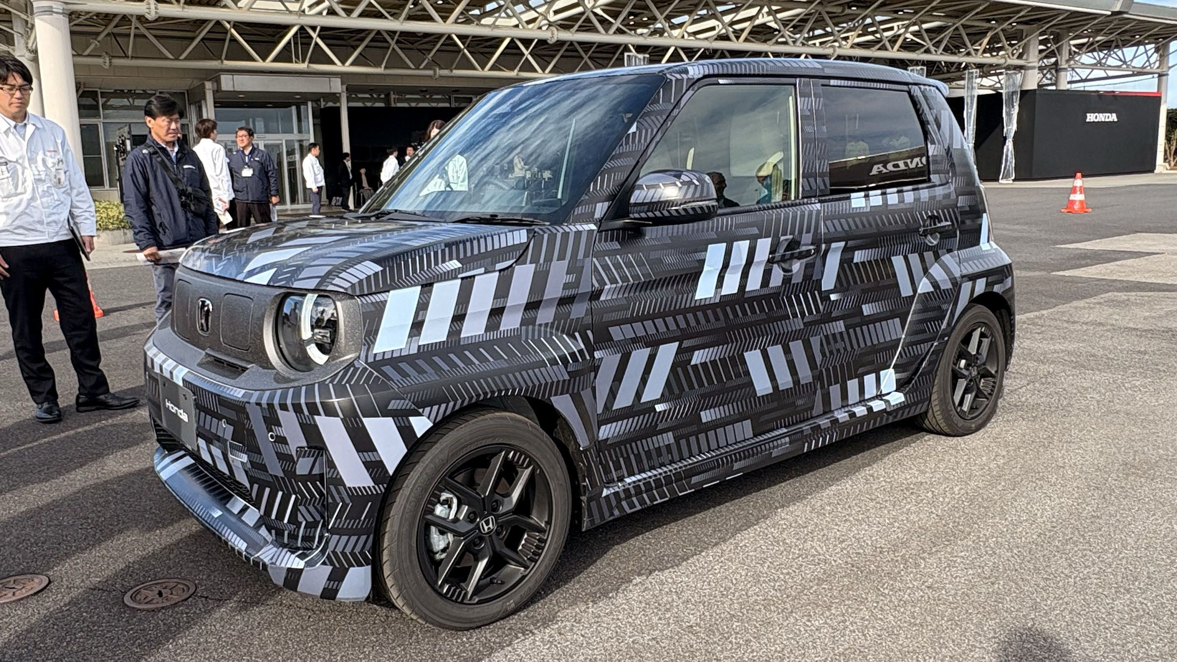 Honda Super-One Prototype is a super mini-electric car - Reviews | Driving