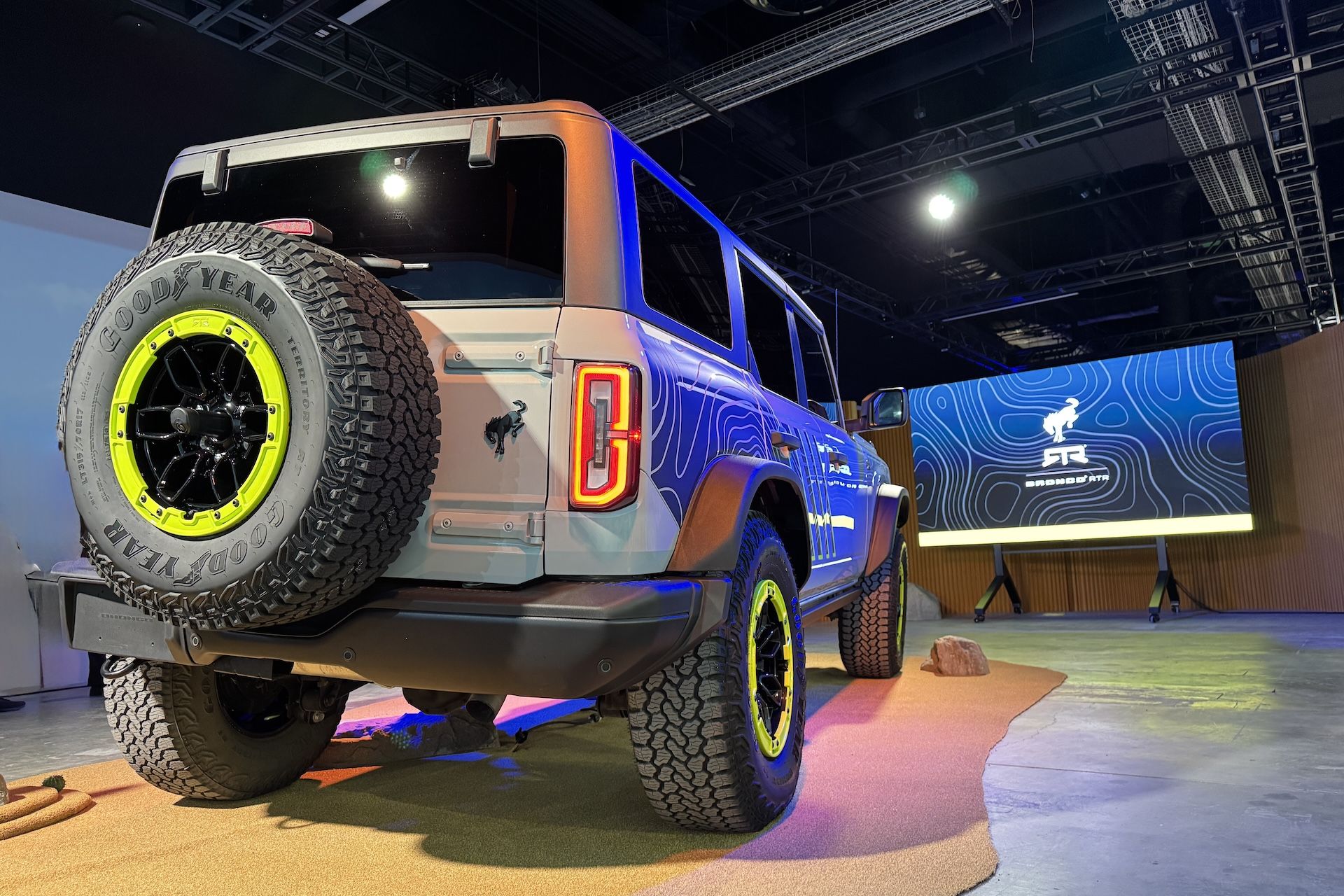2027 Ford Bronco RTR is literally ready to rock on 33-inch tires | Driving