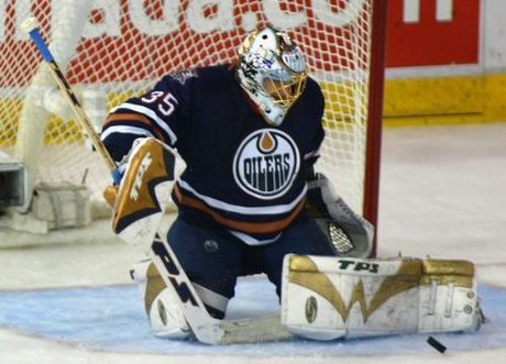 Time for Dwayne Roloson to give up risky Dominik Hasek ploys ...