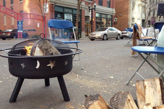 Ben Henderson wears a funny hat ... (and winter city launches in ...