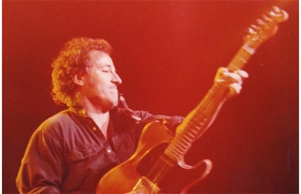 Oct. 18, 1992: The Boss finally accepts Pete the Rocker’s invitation ...