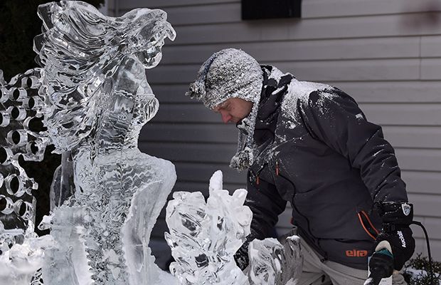 Video: A mermaid emerges from scraps of ice | Edmonton Journal