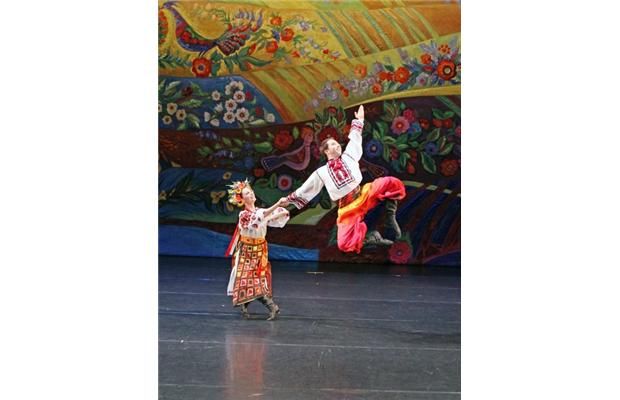 Video: Shumka Dancers prepare for an evening of Ukrainian fun ...