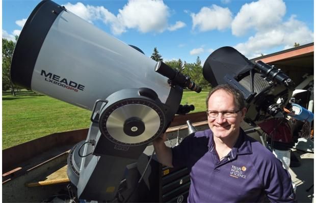 Me­teor shower slated to daz­zle Edmonton sky | Edmonton Journal