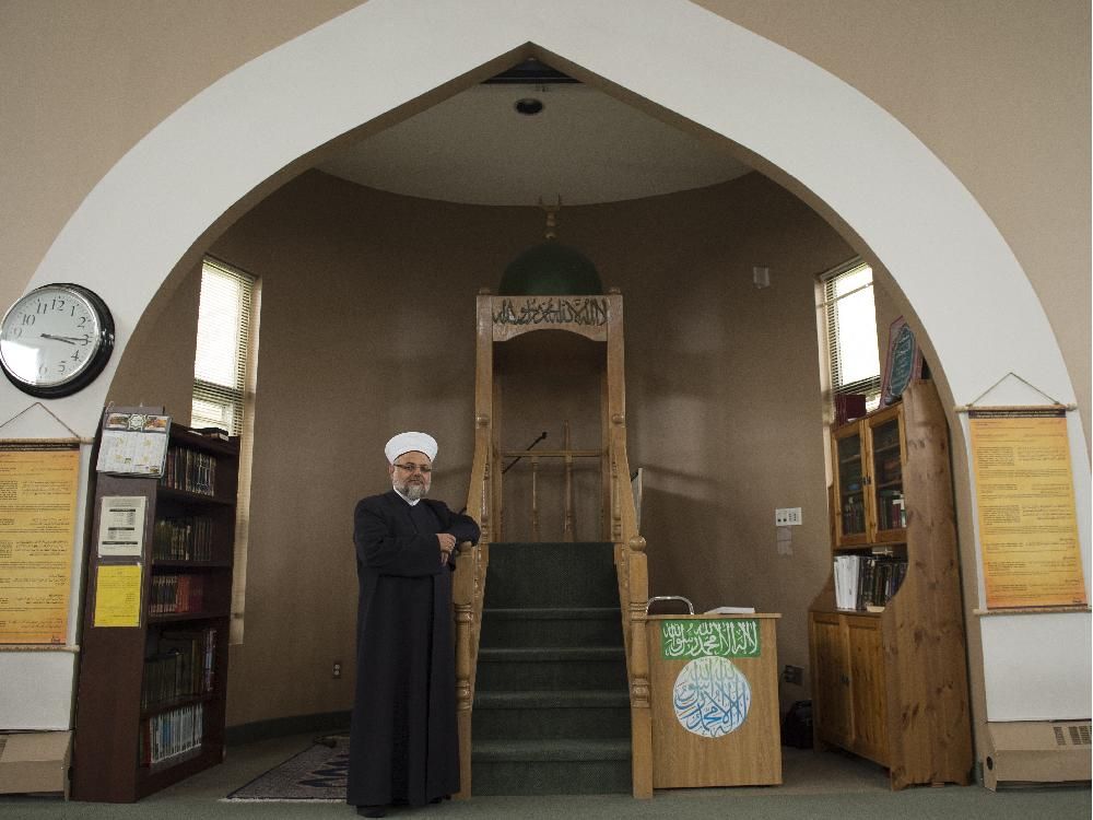 Imam at Al Rashid a leader for Edmonton's 90,000 Muslims | Edmonton Journal