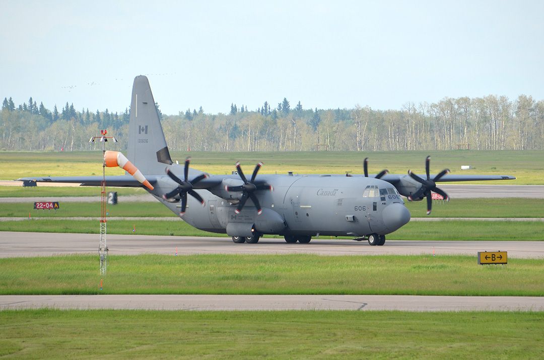 Hundreds of international troops fill the skies at Cold Lake Air ...
