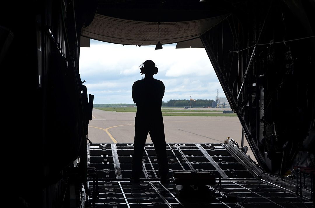 Hundreds of international troops fill the skies at Cold Lake Air ...
