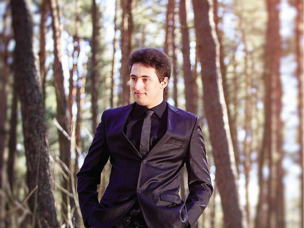 Wunderkind conductor leads ESO in challenging Bruckner symphony ...