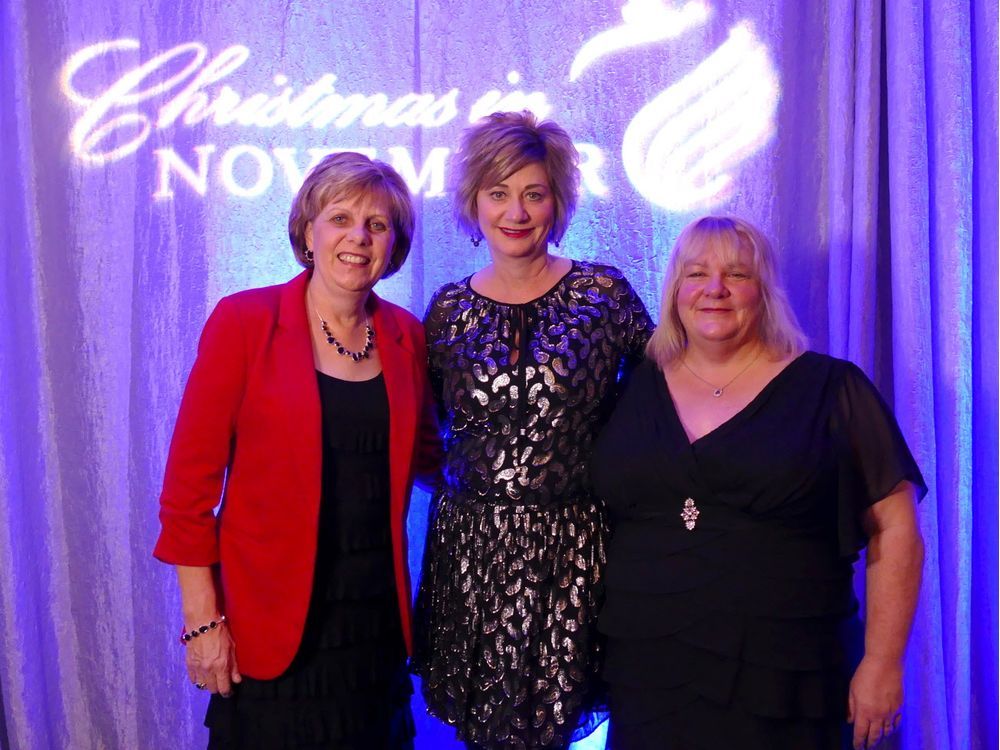 Social Seen: Christmas in November | Edmonton Journal