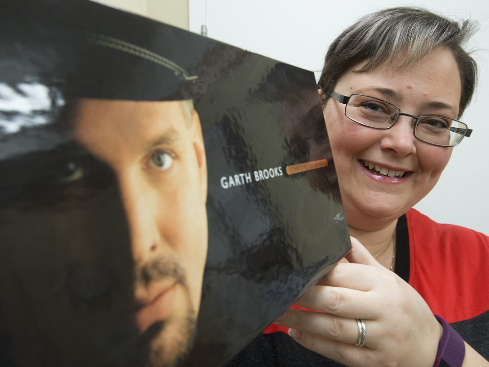 Garth Brooks fans reveal their deep, personal passion | Edmonton Journal