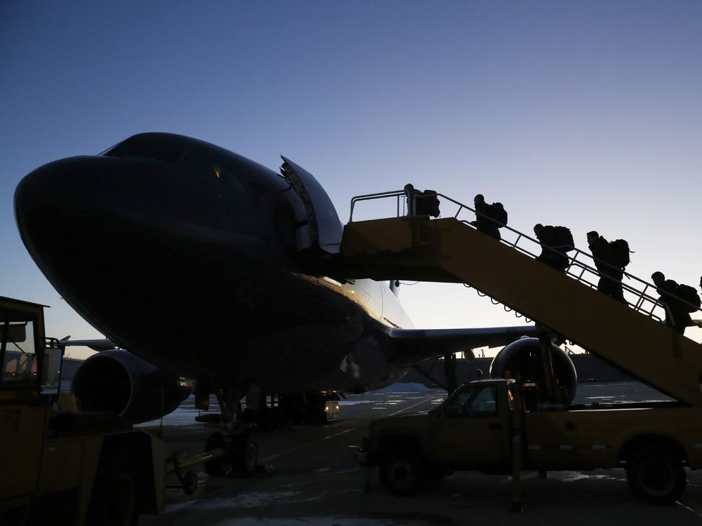 Edmonton soldiers returning from Poland deployment | Edmonton Journal