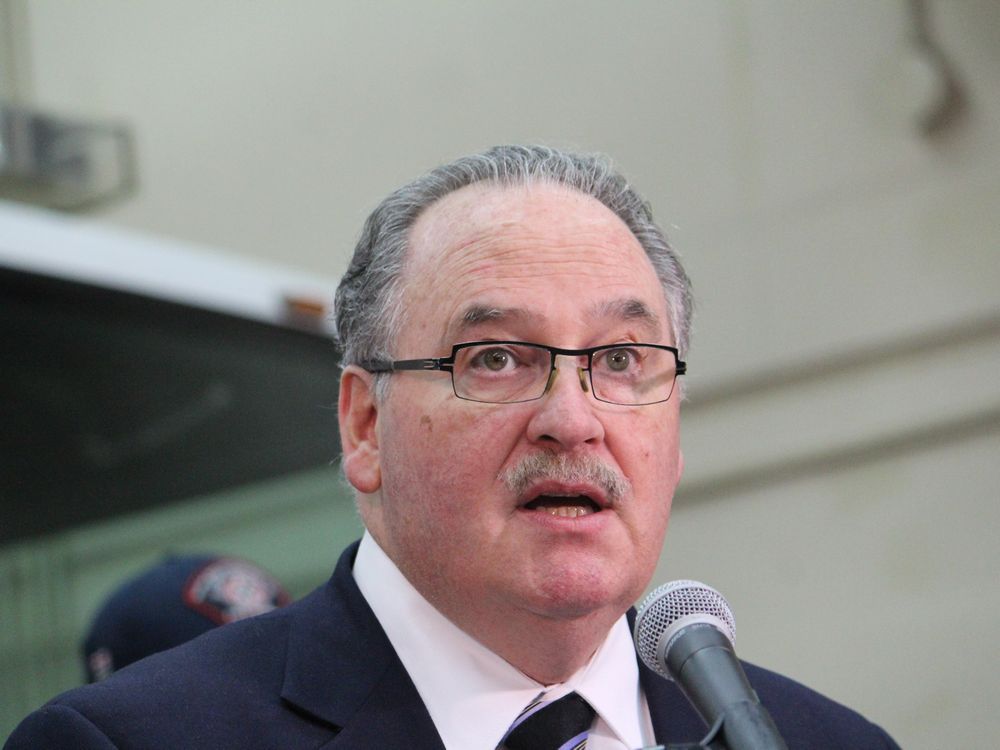 Alberta ministers face crowd at rural municipalities' convention ...