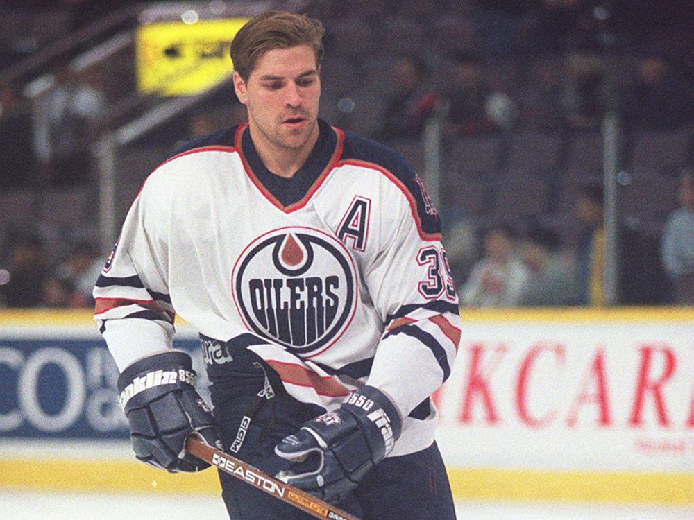 Edmonton Oilers history: Doug Weight acquired from New York Rangers for ...
