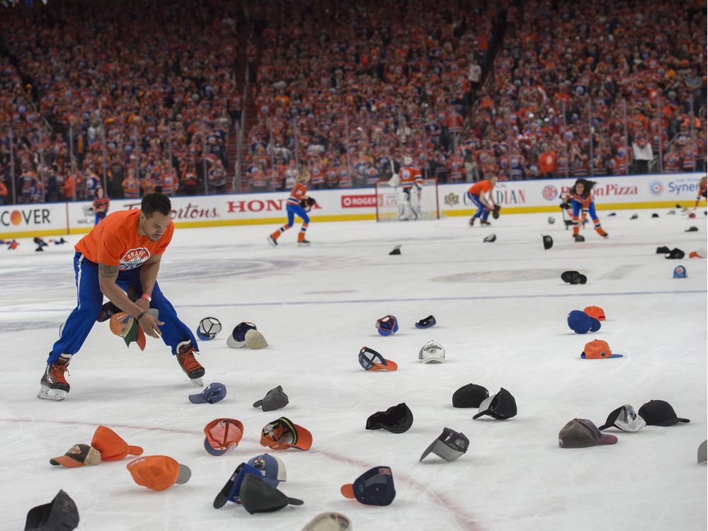 Oilers fans cheer their hearts out in Game 7 versus Anaheim Ducks ...