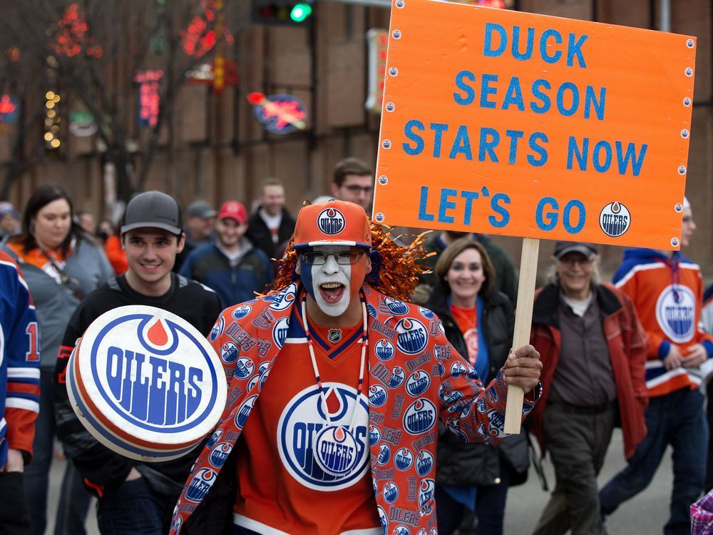 Oilers fans cheer their hearts out in Game 7 versus Anaheim Ducks ...