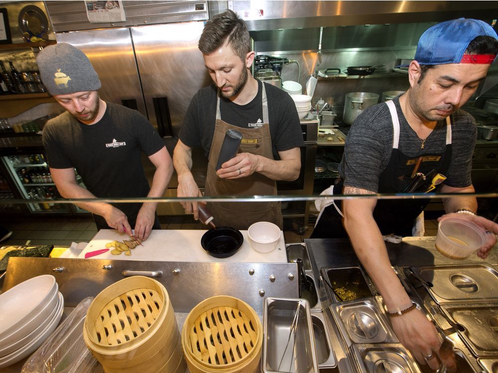 Local restaurants, delivery services chase growth in expanding market ...