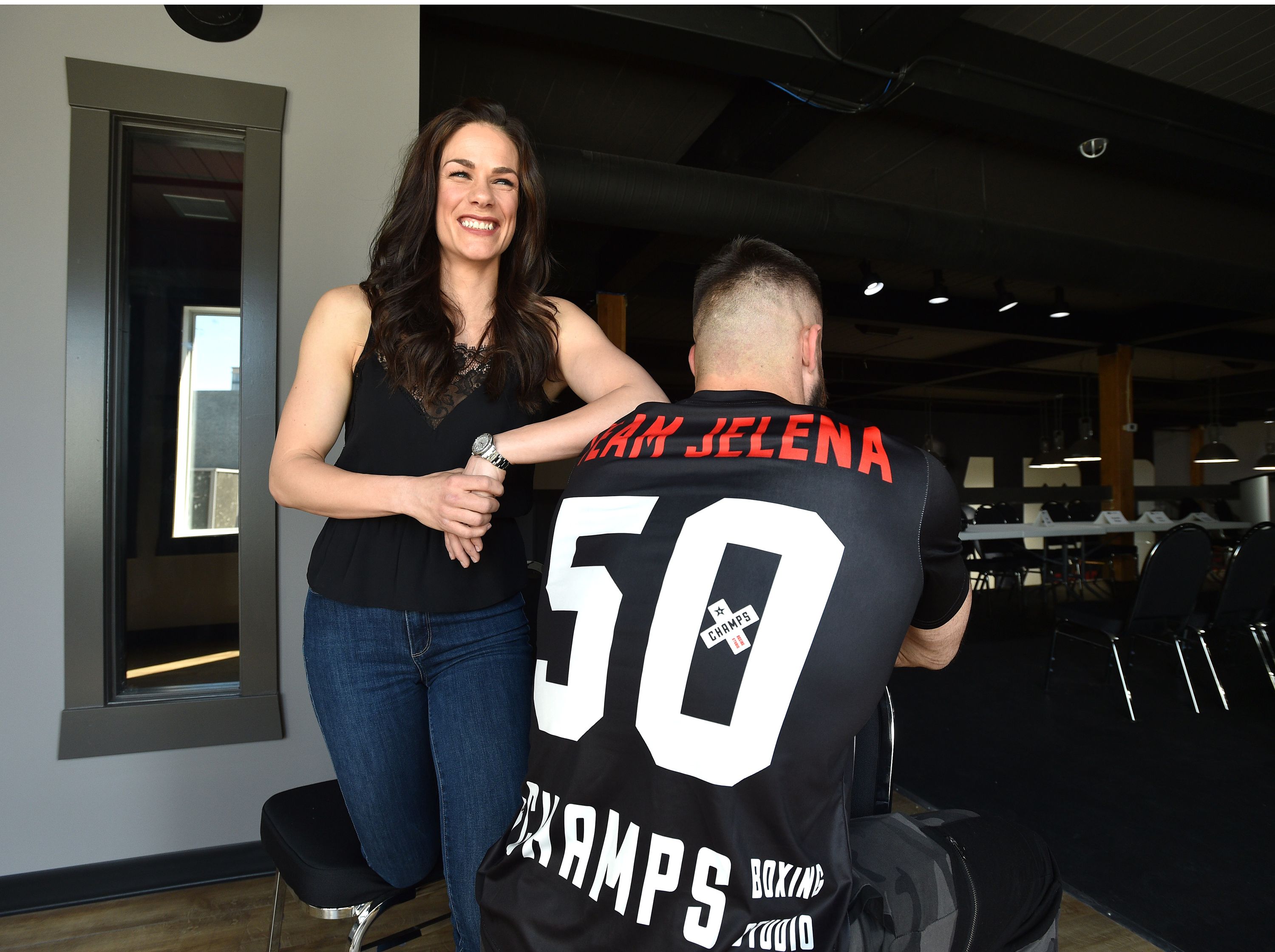 Jelena Mrdjenovich to fight her 50th bout at home | Edmonton Journal