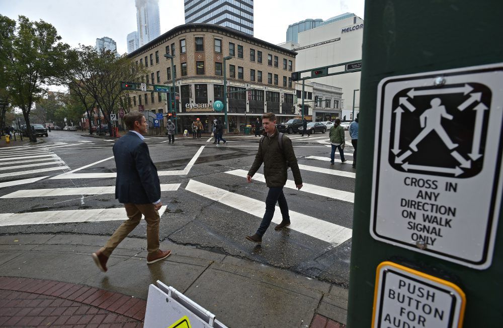 Pedestrian Scramble Intersection debuts on Jasper Ave. | National Post