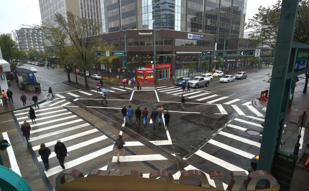 Pedestrian Scramble Intersection debuts on Jasper Ave. | Edmonton Journal