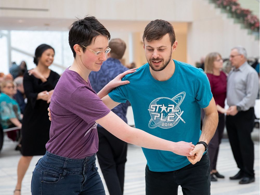 Social Seen: Swingin' City Sundays | Edmonton Journal