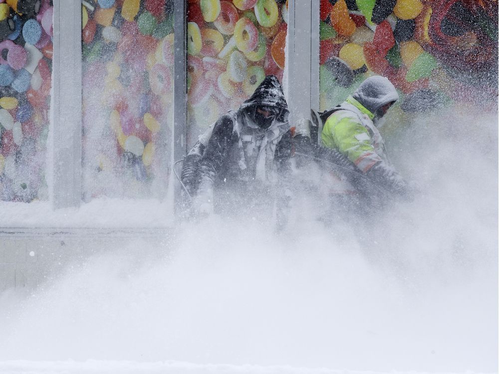 Heavy snow leads to 49 collisions during Edmonton morning commute ...