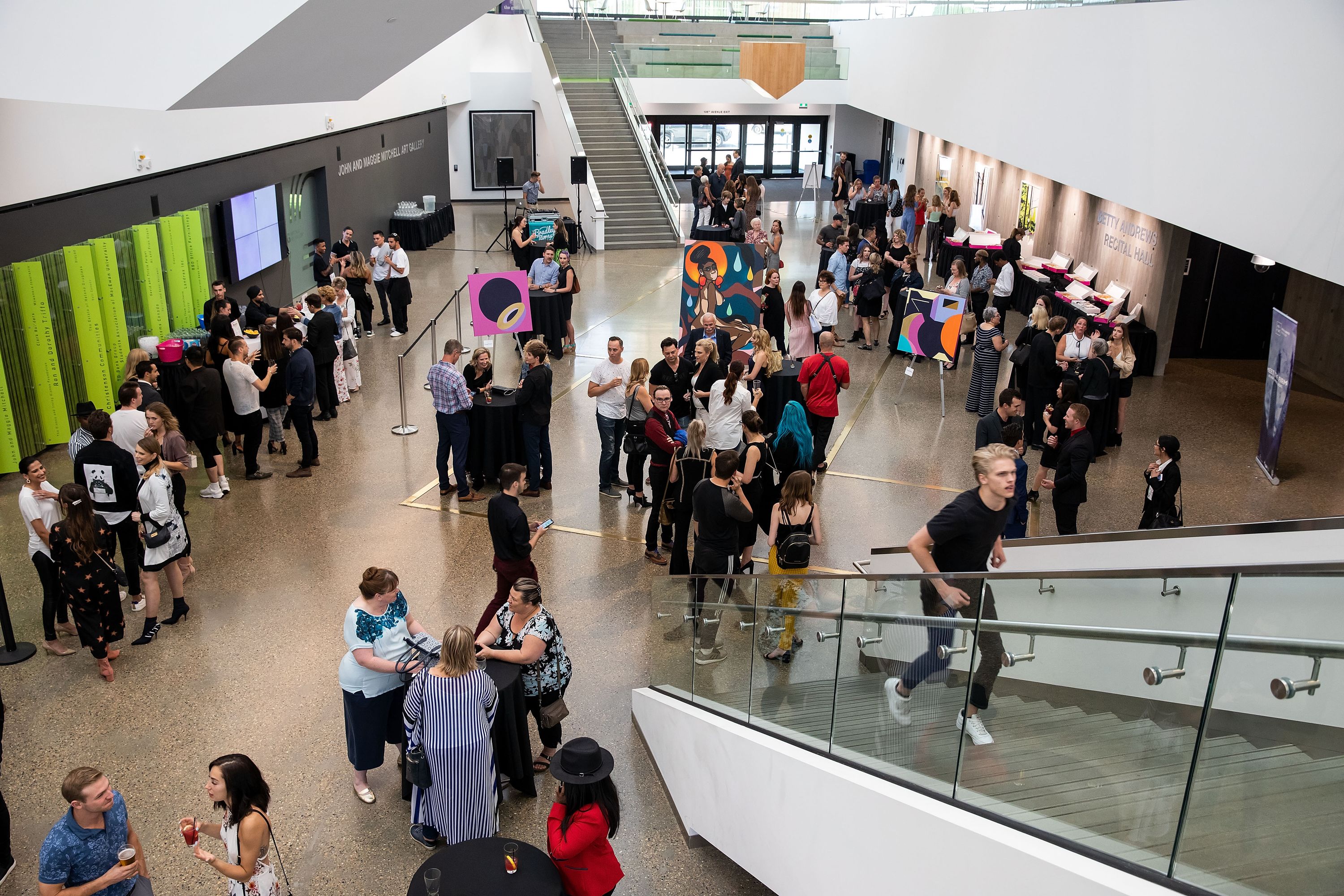 Social Seen: Mode Made | Edmonton Journal