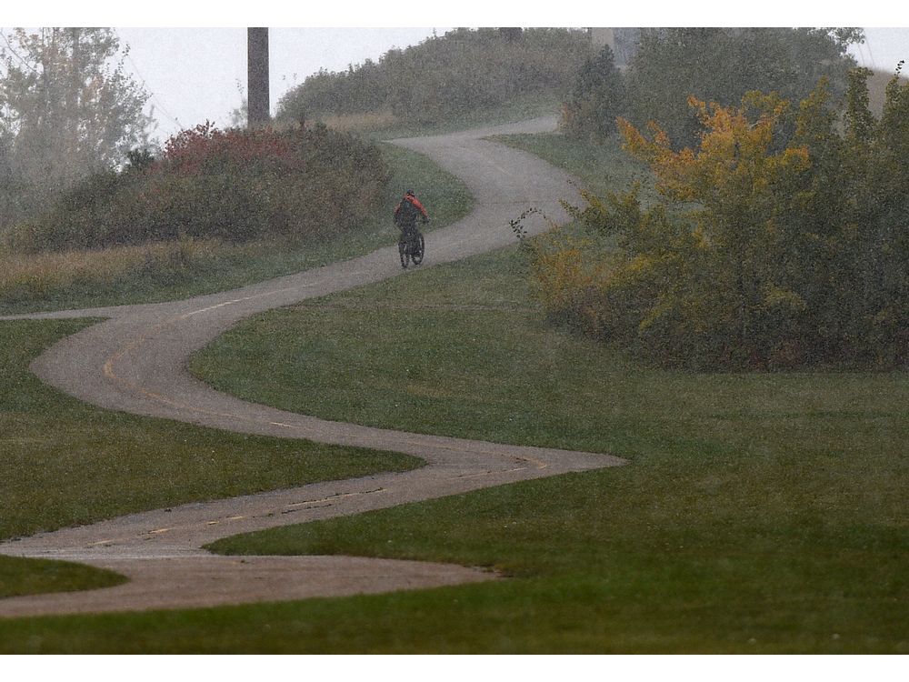 Edmonton weather: Bluster, wind chill, flurries, ugh | Edmonton Journal