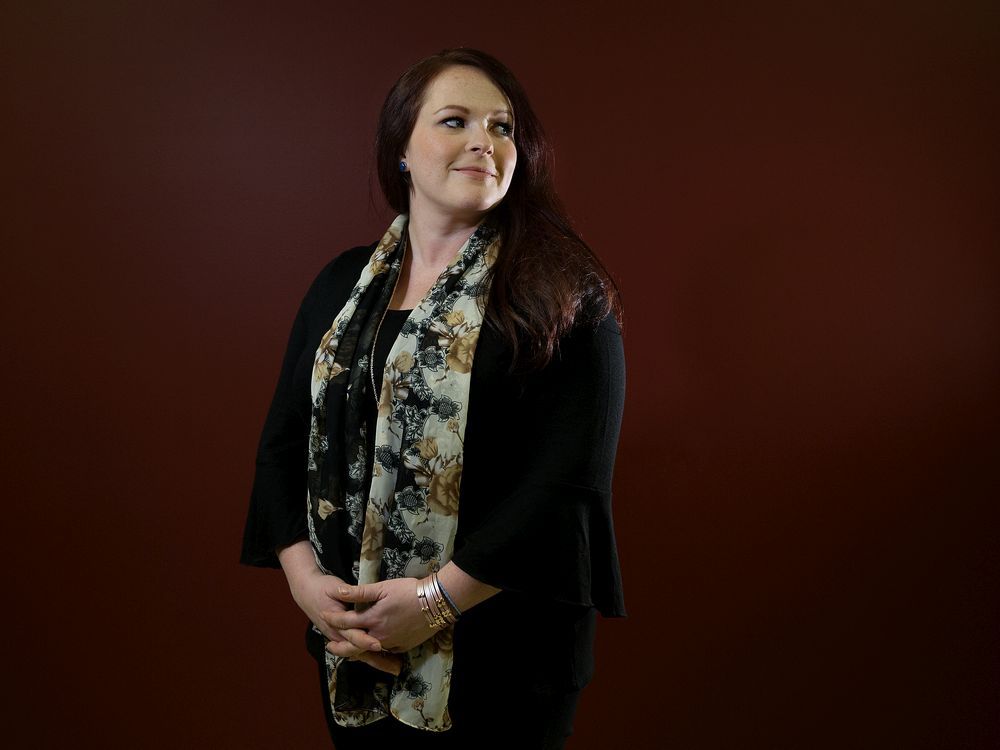 U of A researcher awarded for work supporting housing for teen parents ...